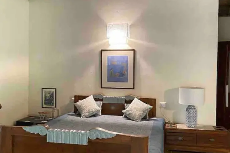Fragrant Sun – Eco-friendly Homestay with Lake Views