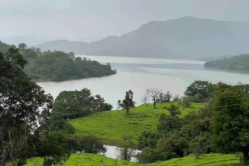 Fragrant Sun – Eco-friendly Homestay with Lake Views